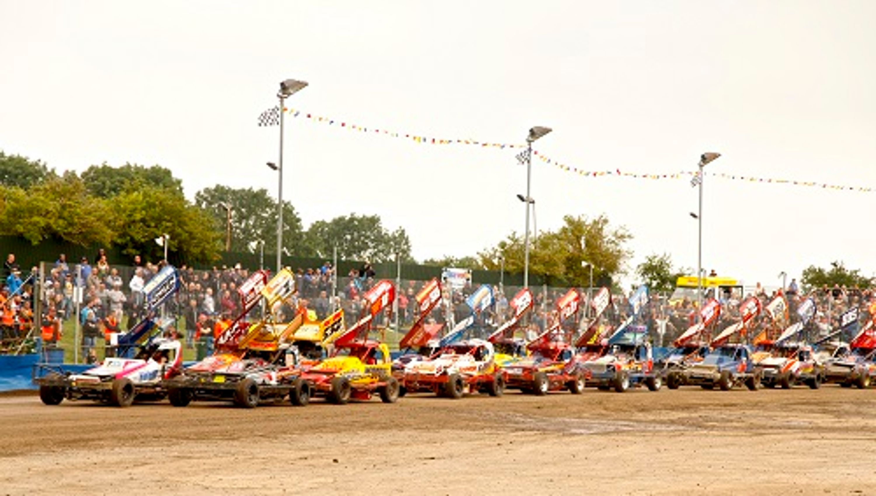 BriSCA F1 Stock Car European Championship Weekend - PlaySport.com