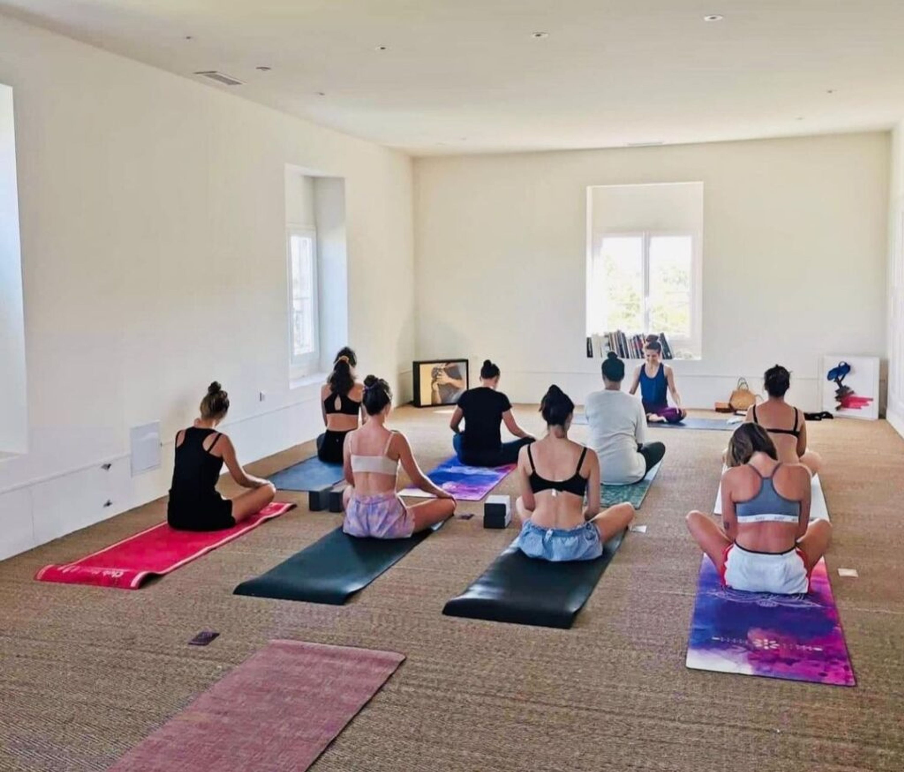 July Yoga - PlaySport