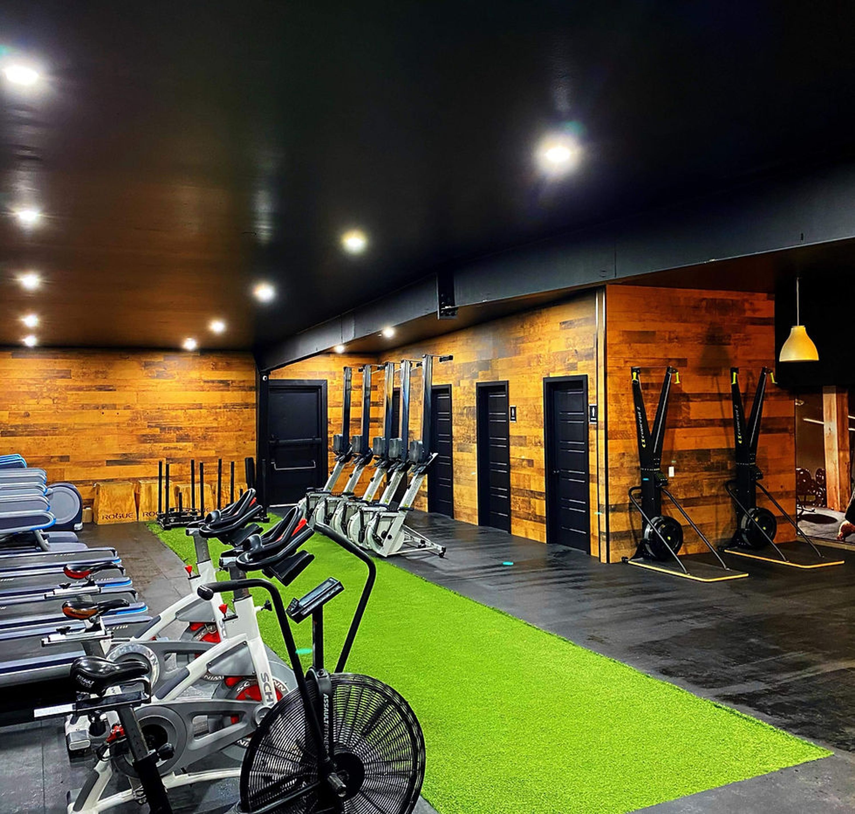 Centre PureGym | Fitness in Sept-Iles - About - PlaySport